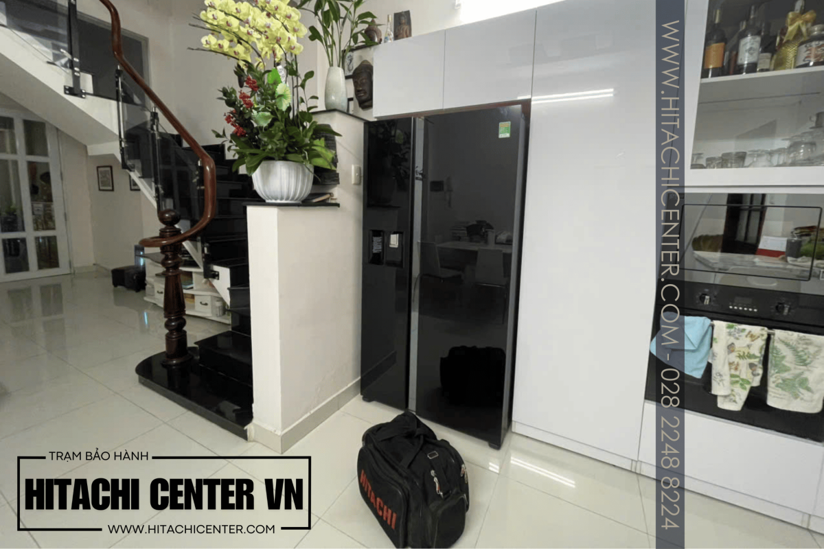 Tủ lạnh Hitachi side by side không ra đá xay [Nguyên nhân xử lý] - Hitachi Center